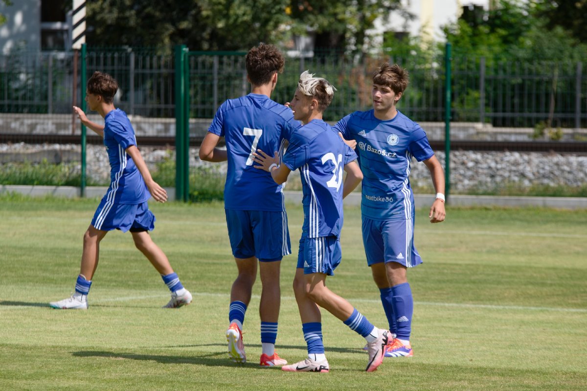 Šestnáctka si zastřílela! Sigma U16 – Hranice U17 11:0 | SK Sigma Olomouc